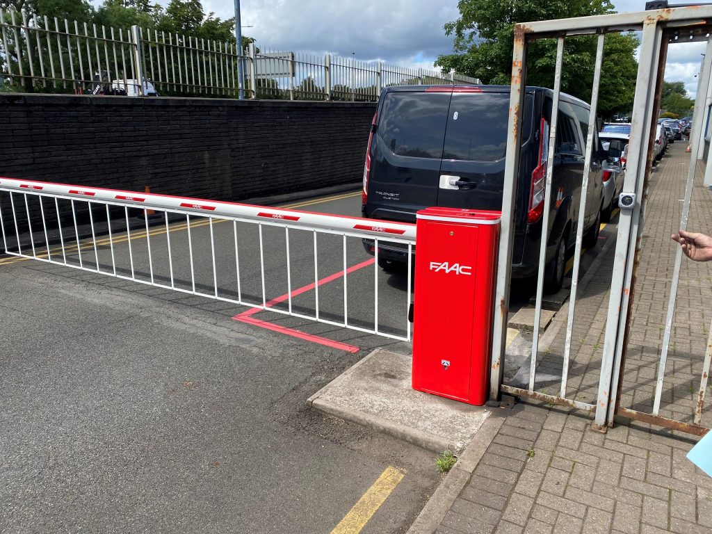 Automatic Barriers - Fast-Tech